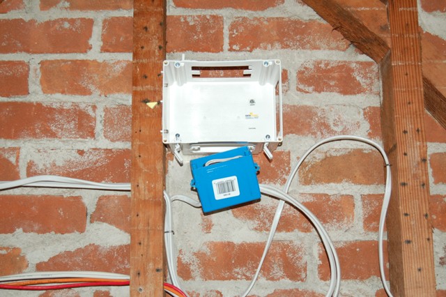 DataComm recessed AV box for wall mount TV | CocoonTech.com